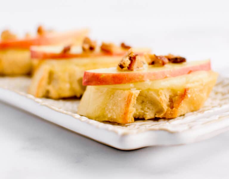 Apple Brie Crostini (with Honey & Candied Pecans!)