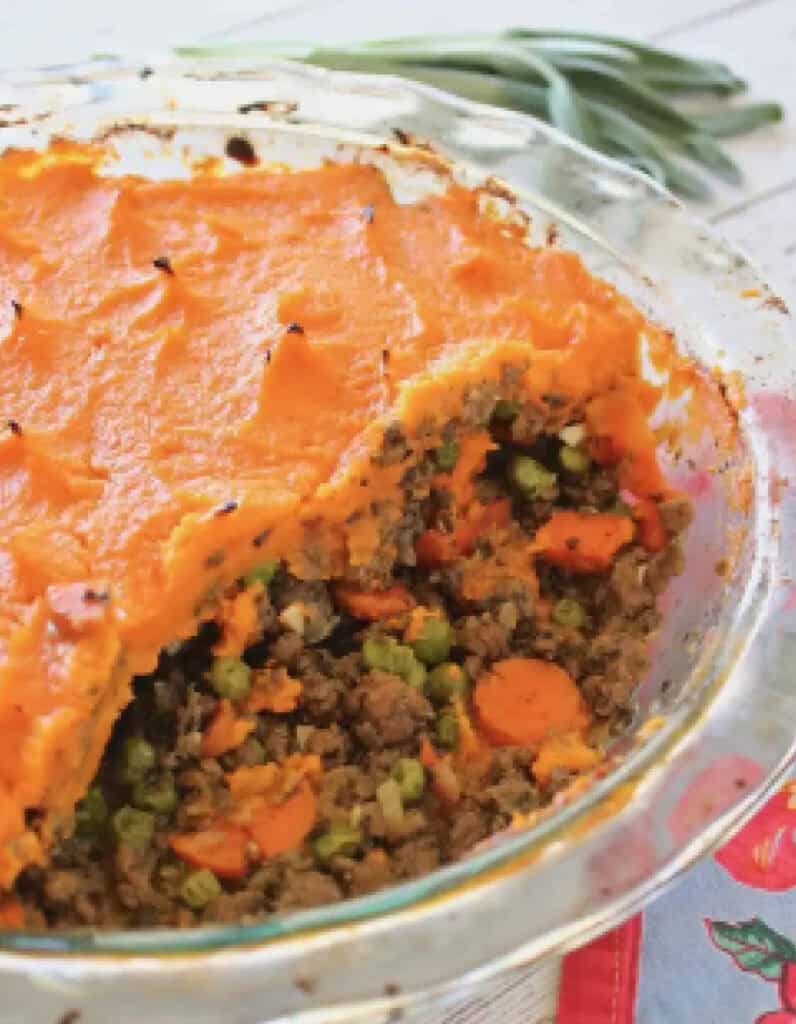 38 Hearty Meat and Potato Recipes (Delicious & Satisfying!)