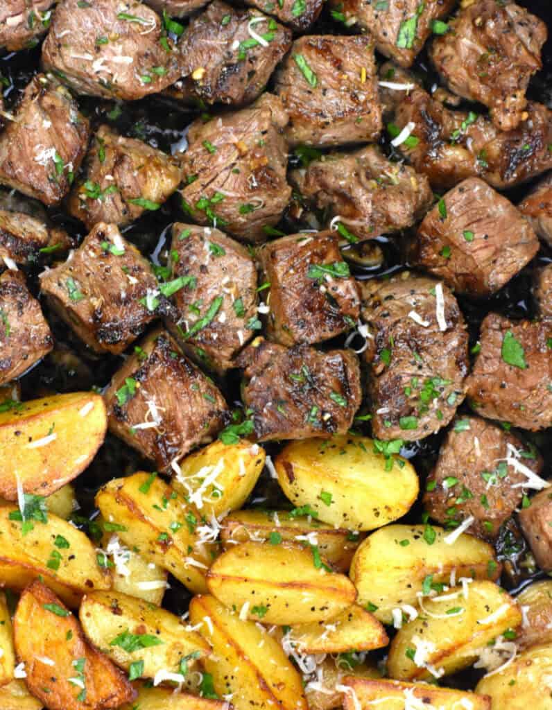 38 Hearty Meat and Potato Recipes (Delicious & Satisfying!)